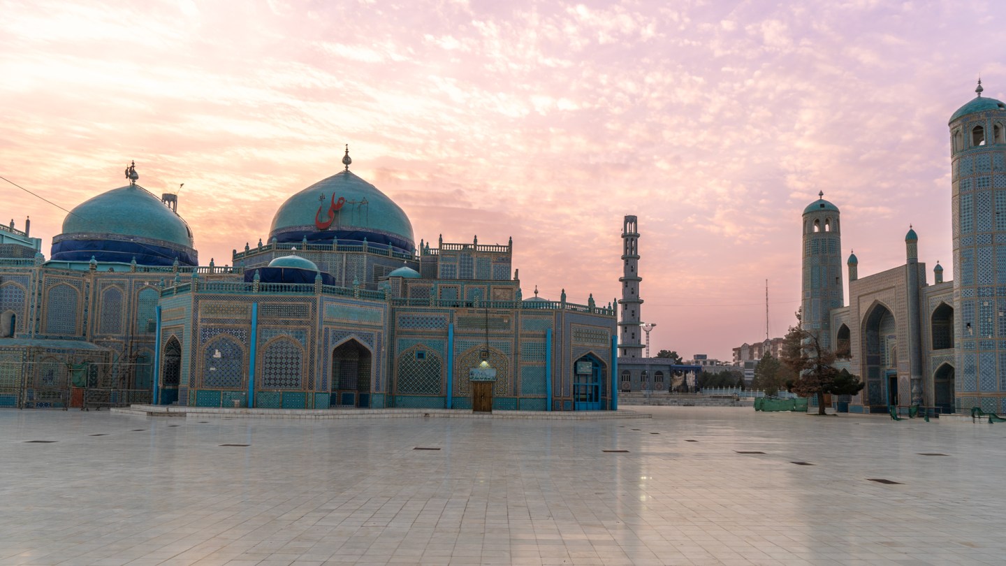 Mazar-e Sharif: Gateway to Afghanistan’s Ancient Heritage – Travel Afghania